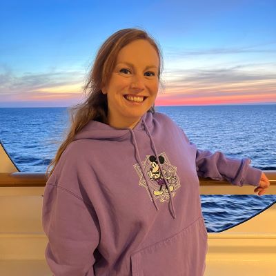 Jessica MacKenzie at Pure Magic Vacations - Meet our Pure Magic ...
