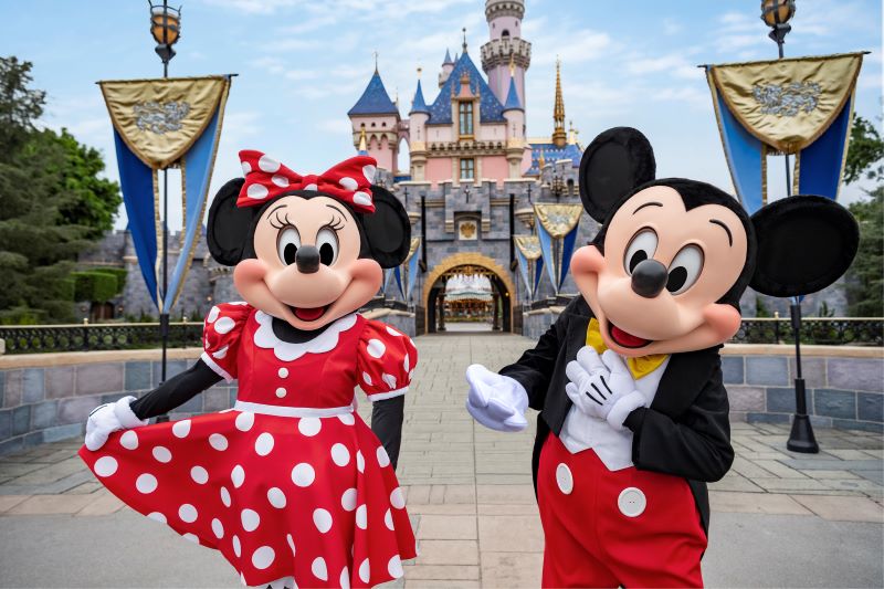 Disney Travel Agent Canada. Experts In Disney Destinations. Authorized ...